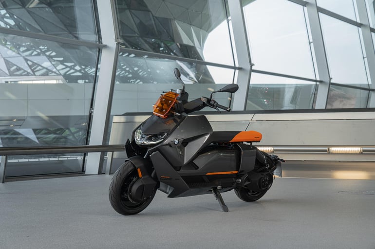 BMW’s futuristic CE 04 electric scooter comes with a 10.25 inch screen ...