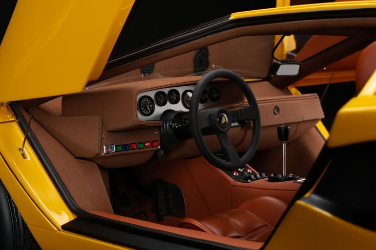 These intricately detailed 1:8 scale models of the Lamborghini Countach ...
