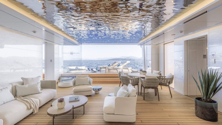 Saudi media billionaire's $320 million superyacht is the most expensive ...