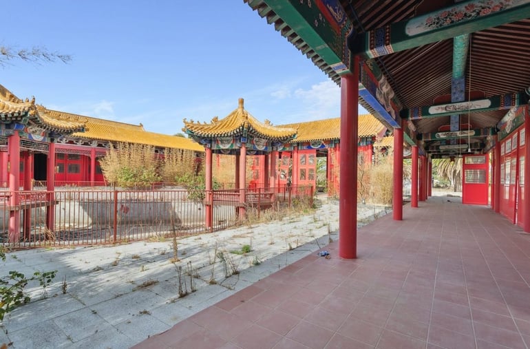 Inspite of every square inch designed as per Feng Shui, an unfortunate ...