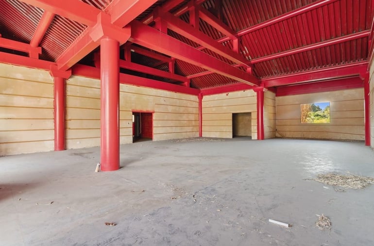 Inspite of every square inch designed as per Feng Shui, an unfortunate ...