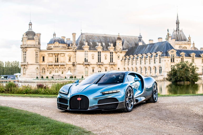 Wanting to give the precision and movement of a Swiss watch, the ...