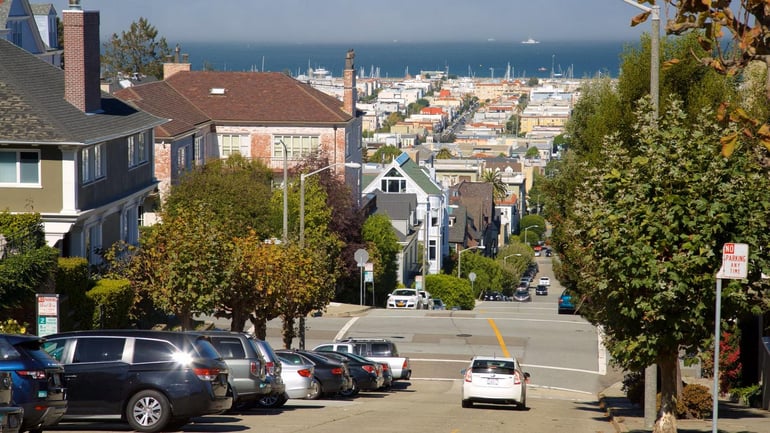 Steve Jobs’s billionaire widow is making waves in the real estate market; she has single ...