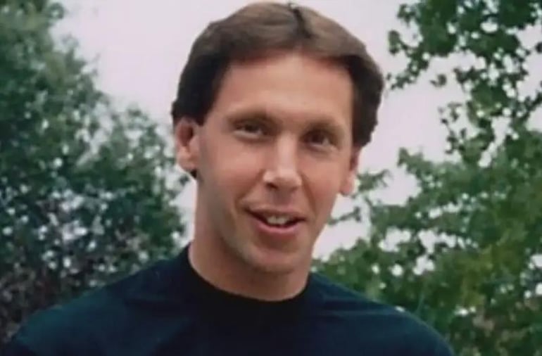 Larry Ellison, who once struggled even to pay the electricity bills ...