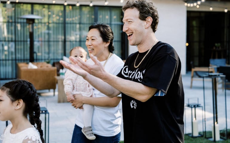 Forget leaving billions, Mark Zuckerberg the third richest person on ...