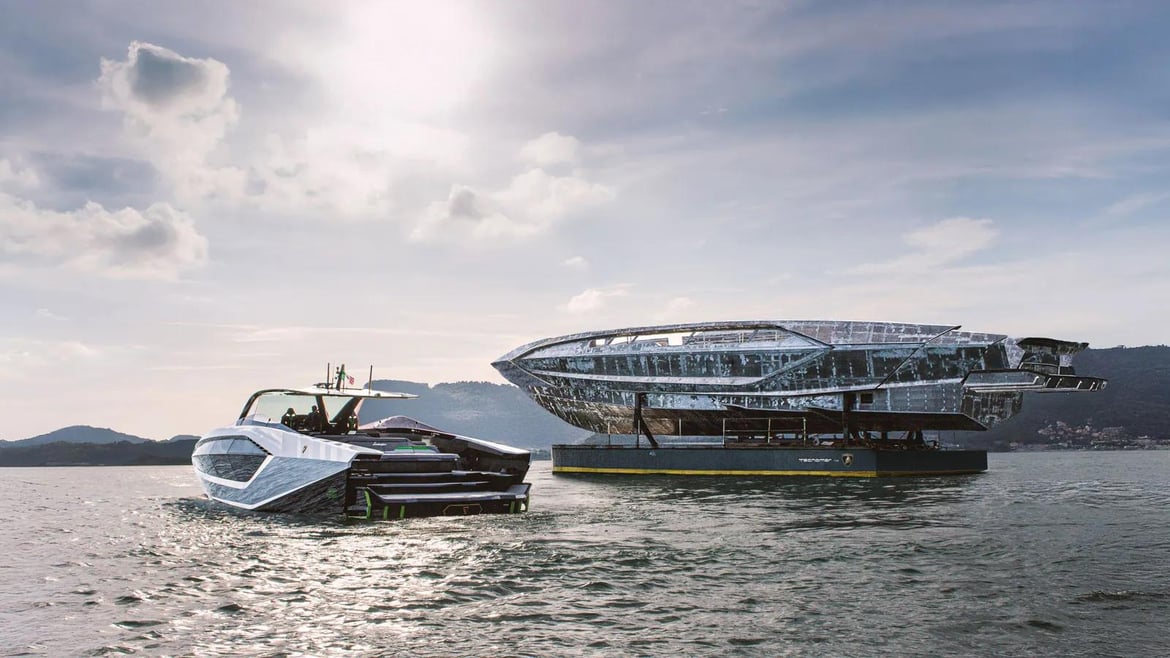 A mystery American billionaire’s 101 foot long Lamborghini superyacht ...