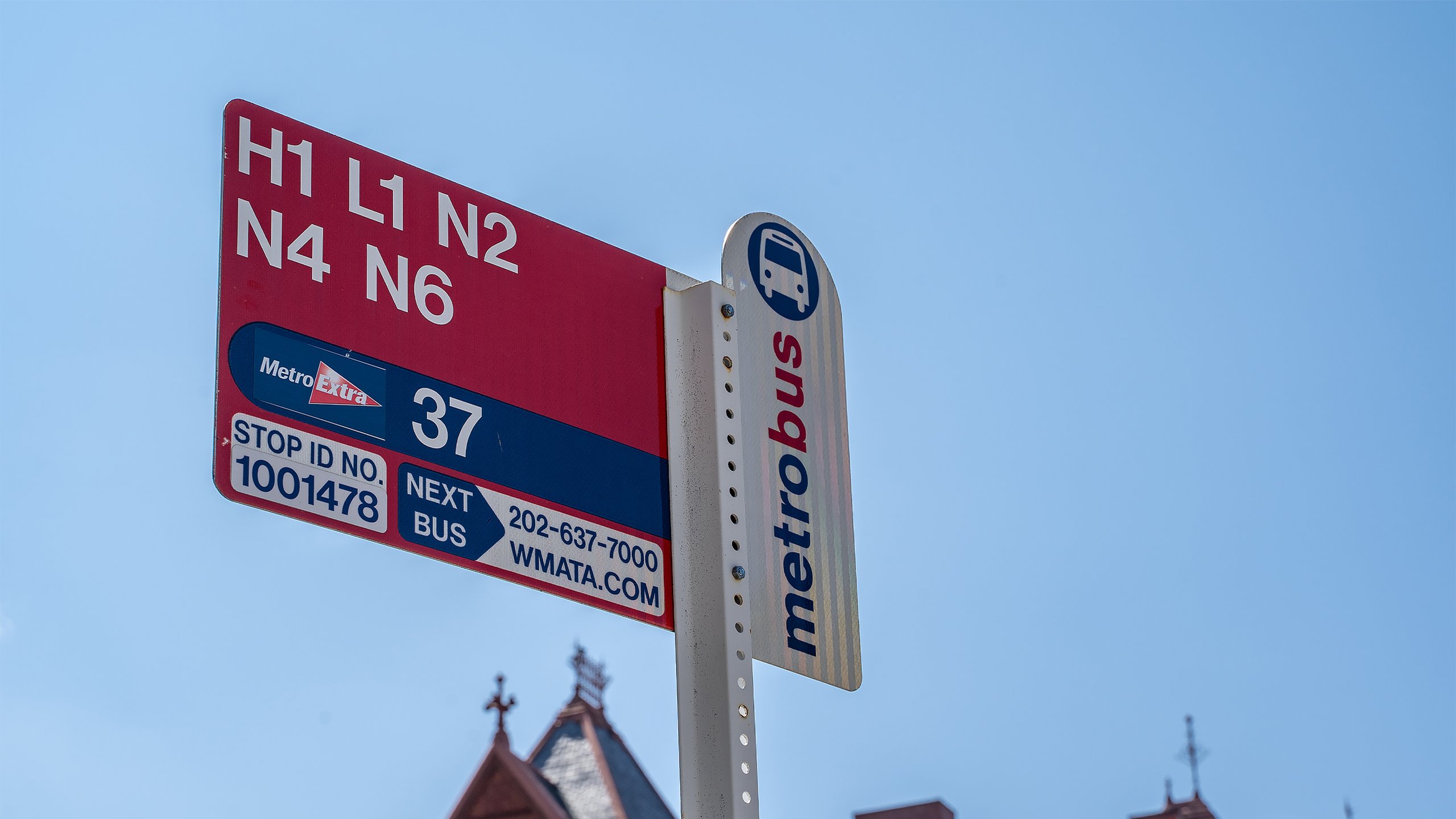 Stay Ahead of Your Commute: Real-time Metrobus Updates on MetroPulse ...