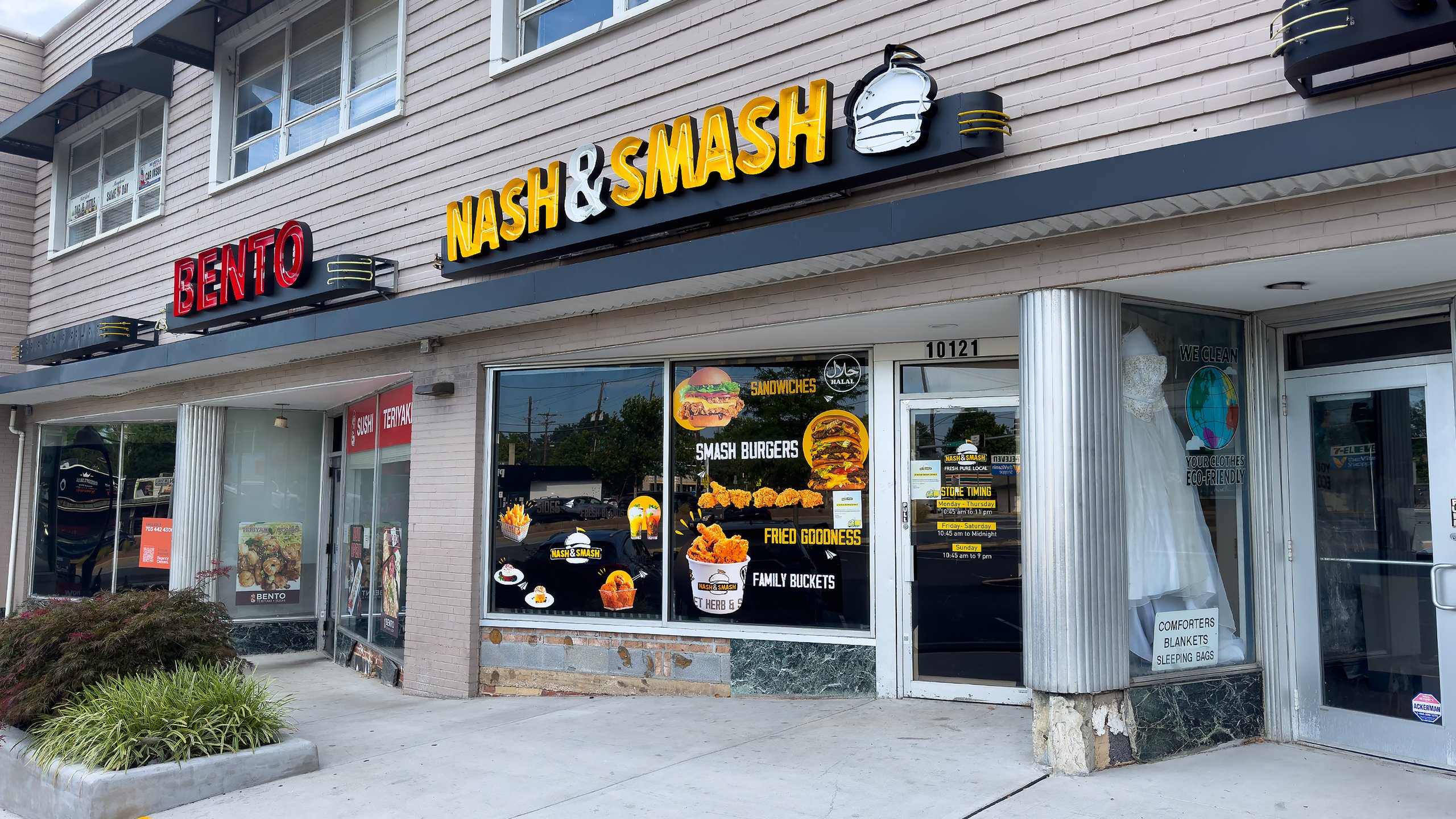 Nash & Smashed Opens at Woodmoor Shopping Center After Delays | Source ...