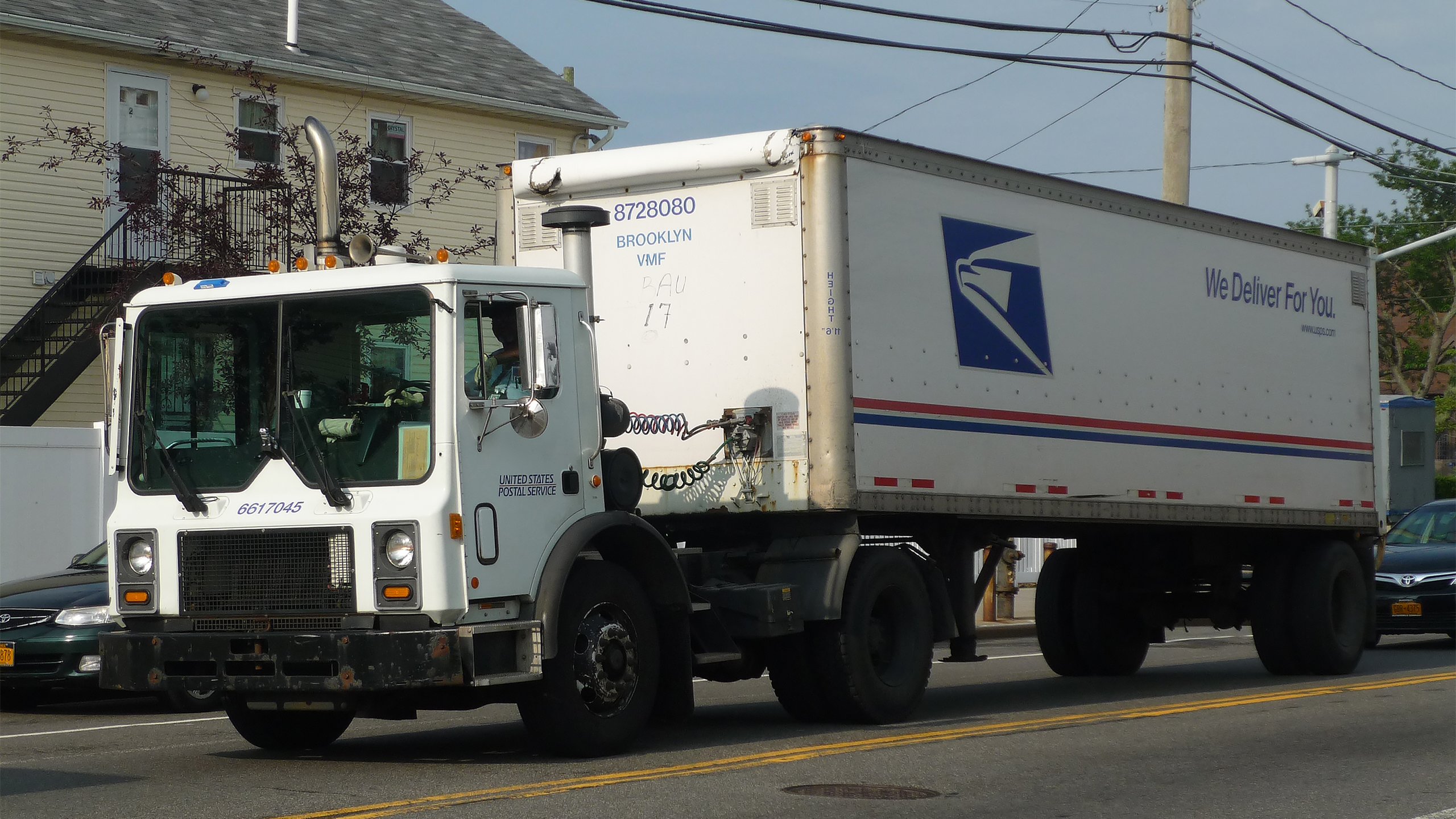 Silver Spring Mail Truck Driver Honored with Top Postal Award | Source ...