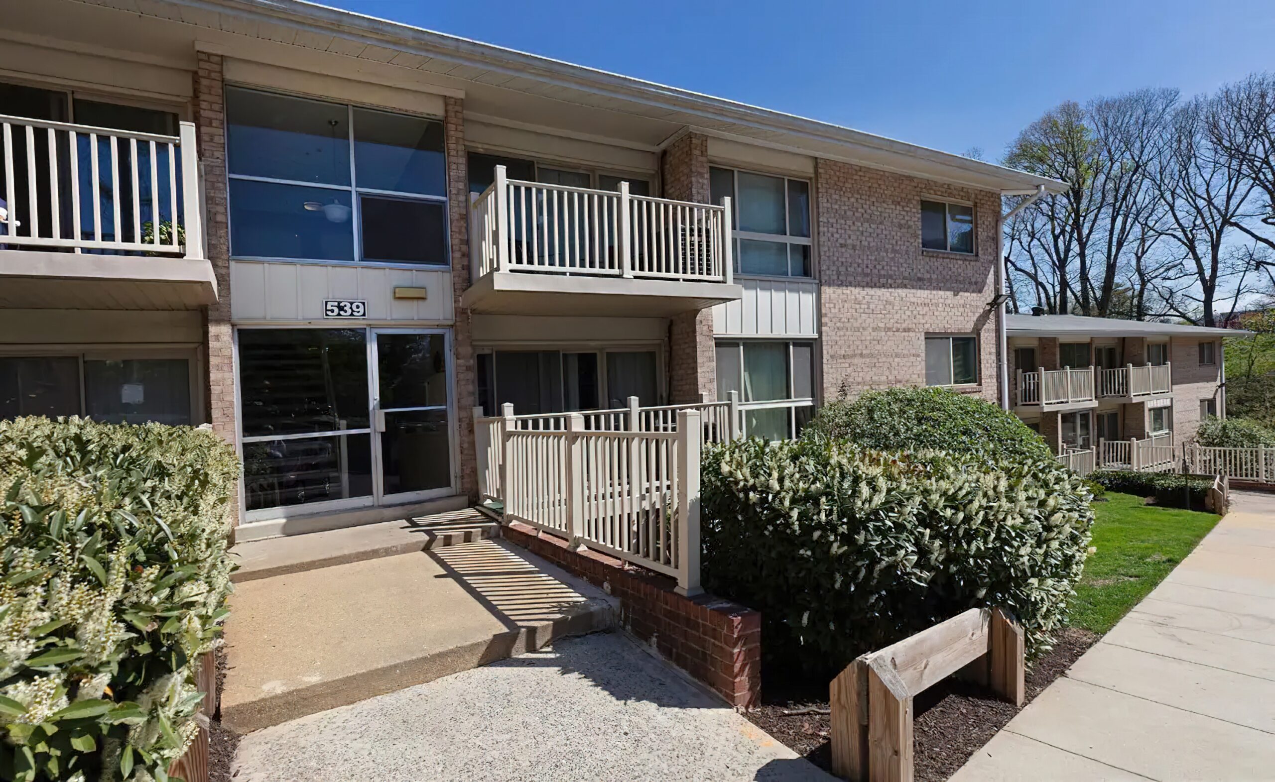 Silver Spring Apartment Complex Sold for $20 Million | Source of the Spring
