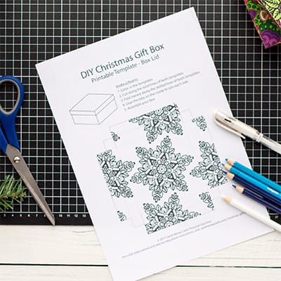 How to Make a Christmas Gift Box | Printable Template and Tutorial