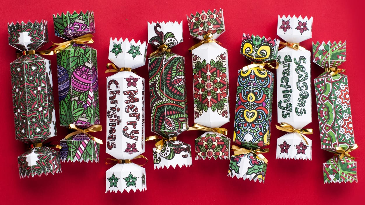 How to Make a Christmas Cracker | FREE Printable Template and Tutorial ...