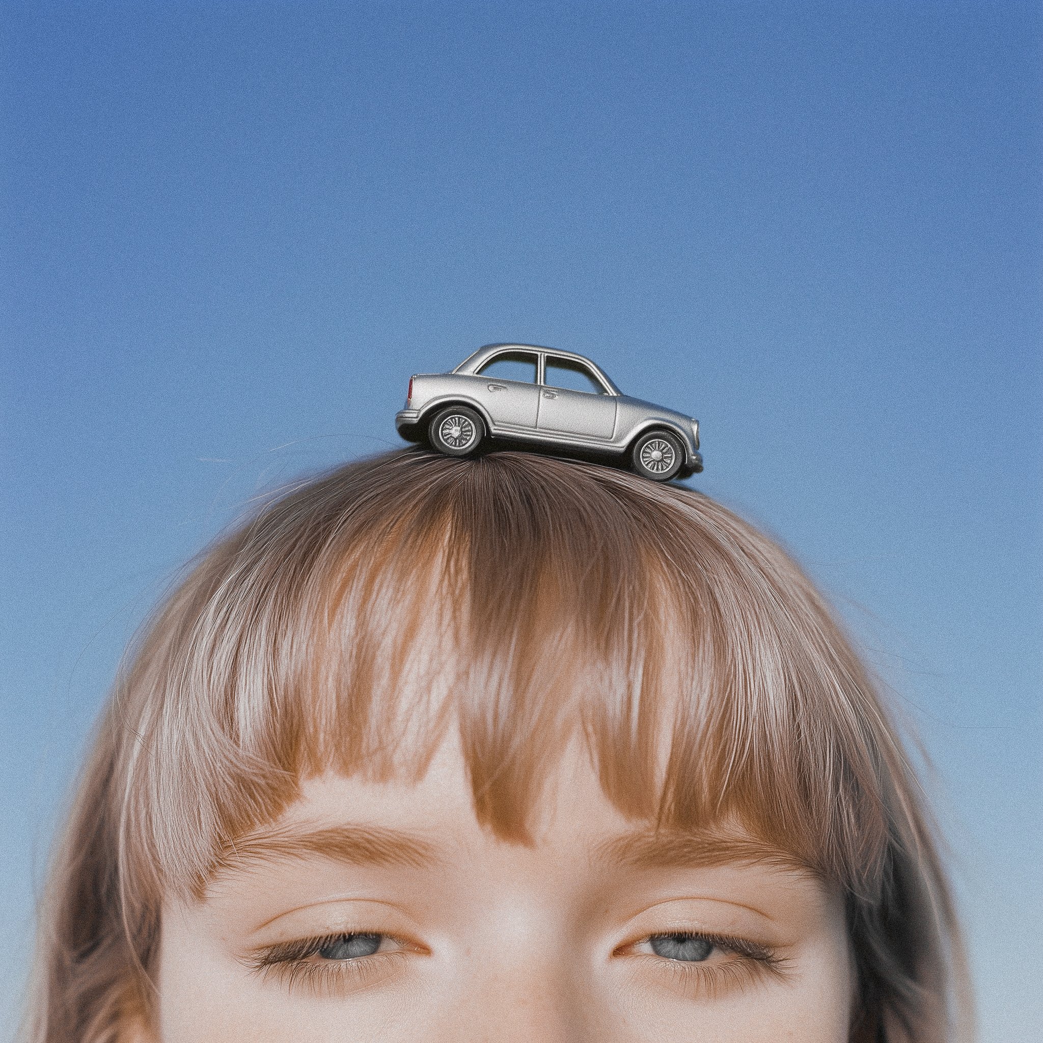 Car on Forehead image, Midjourney See the prompts and settings - Oksuro