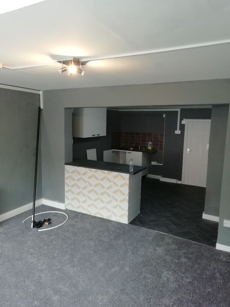 **LET BY **13 HOPE STREET** 2 BEDROOM PROPERTY ** IN HANLEY**DSS ...