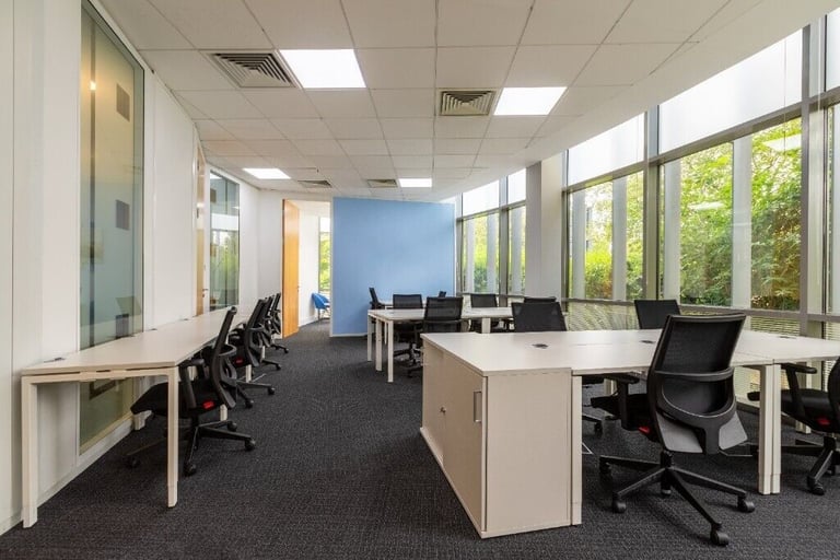 Reading - RG6 1PT, 10 Desk serviced office to rent at Thames Valley ...