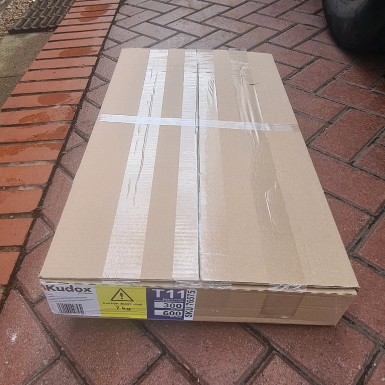 KUDOX RADIATOR 300 H x 600mm L NEW | in Sheffield, South Yorkshire ...