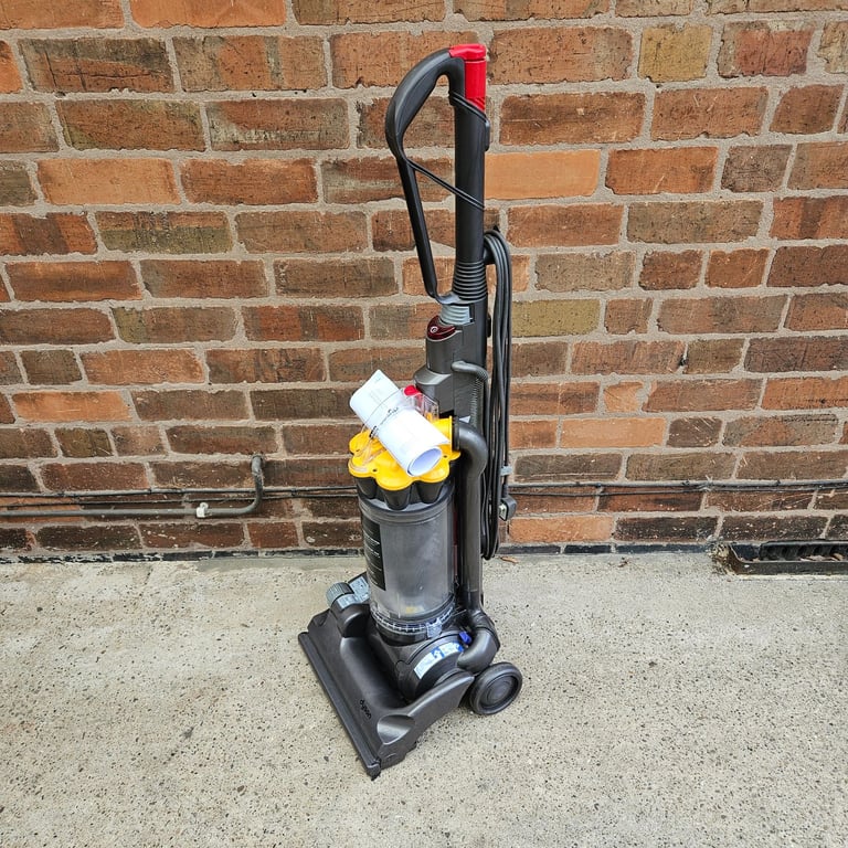 Dyson DC33 Multi-Floor upright vacuum cleaner with tools and ...