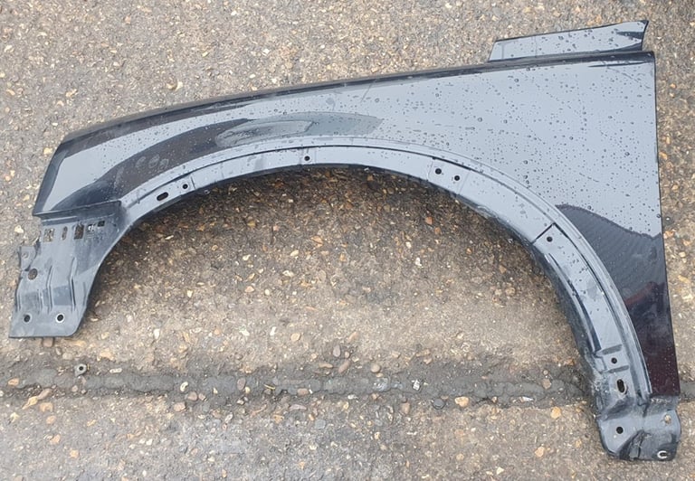 Volvo XC90 left Side Front Wing Black 2009 | in Luton, Bedfordshire ...
