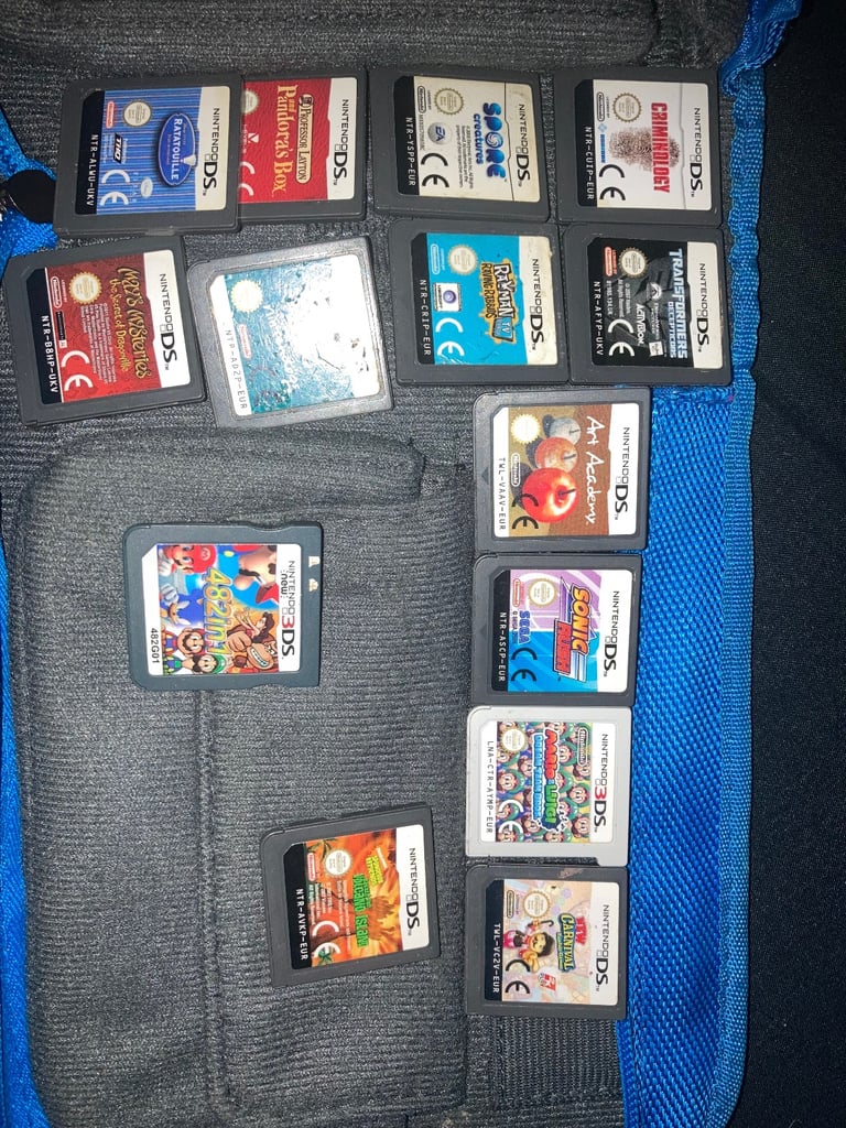 Nintendo 2 ds x13 games plus cartridge with 482 games on it | in ...