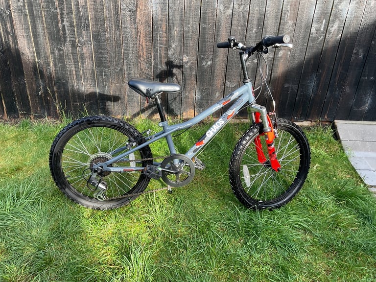 Apollo Chaos kids/boys bike. 20” wheel size | in Scone, Perth and ...