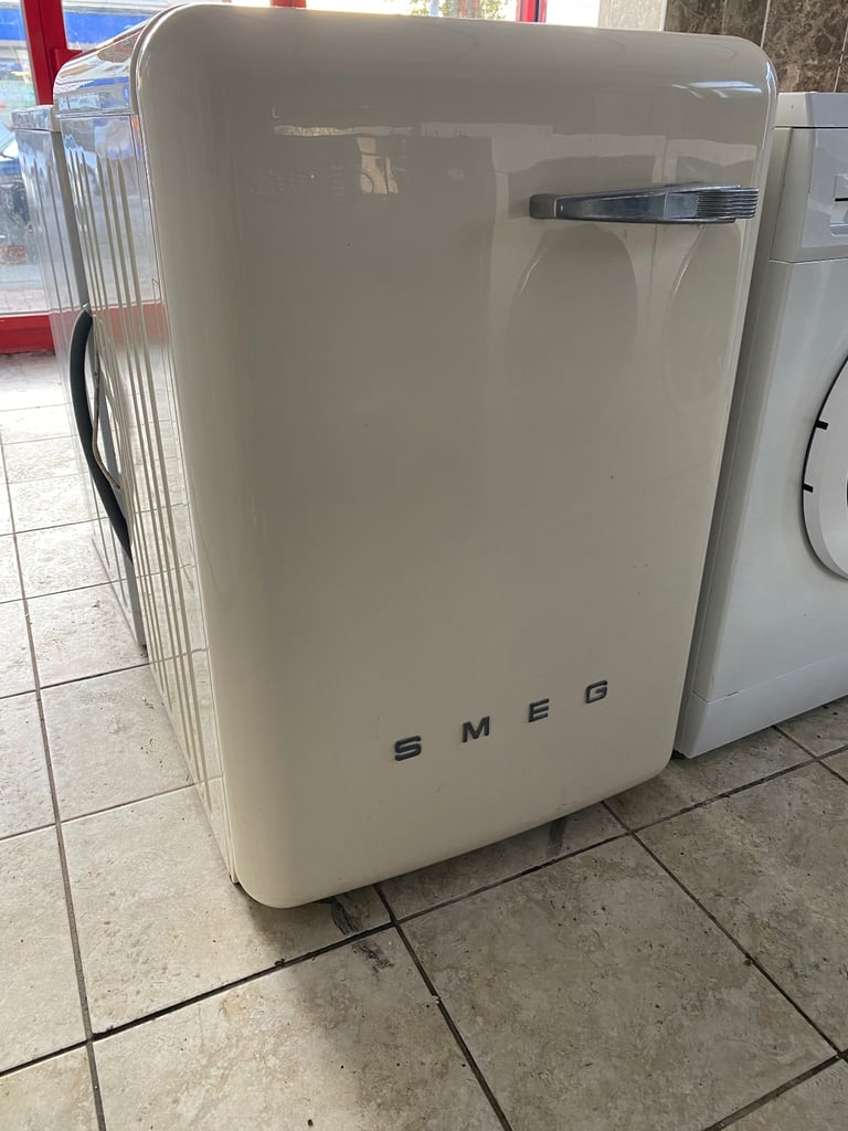 Free delivery 🚚 SMEG Washing Machine £300 | in Eastbourne, East Sussex ...