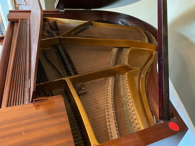 Free - Baby grand piano | in Sunderland, Tyne and Wear | Gumtree