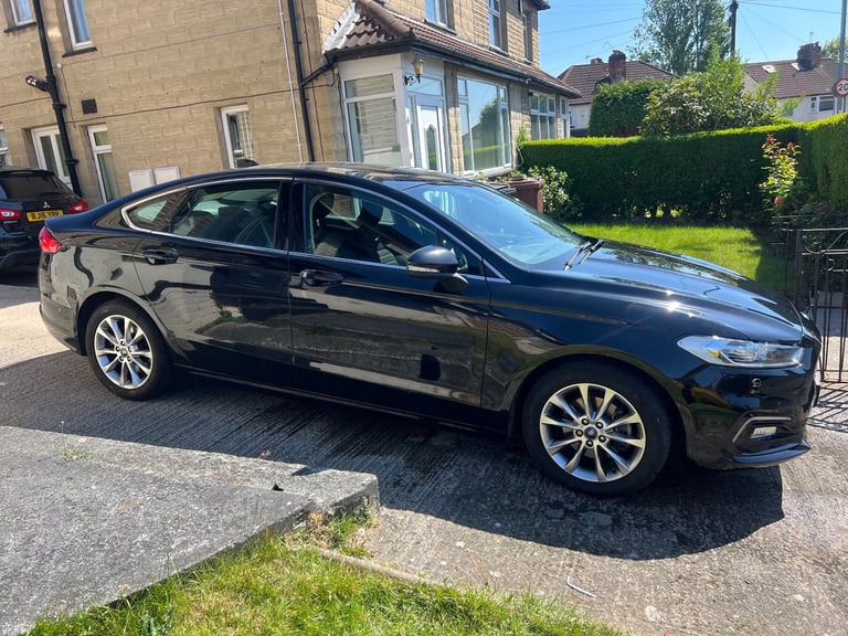 Ford, MONDEO, Saloon, 2021, Other, 1999 (cc), 4 doors | in Roundhay ...