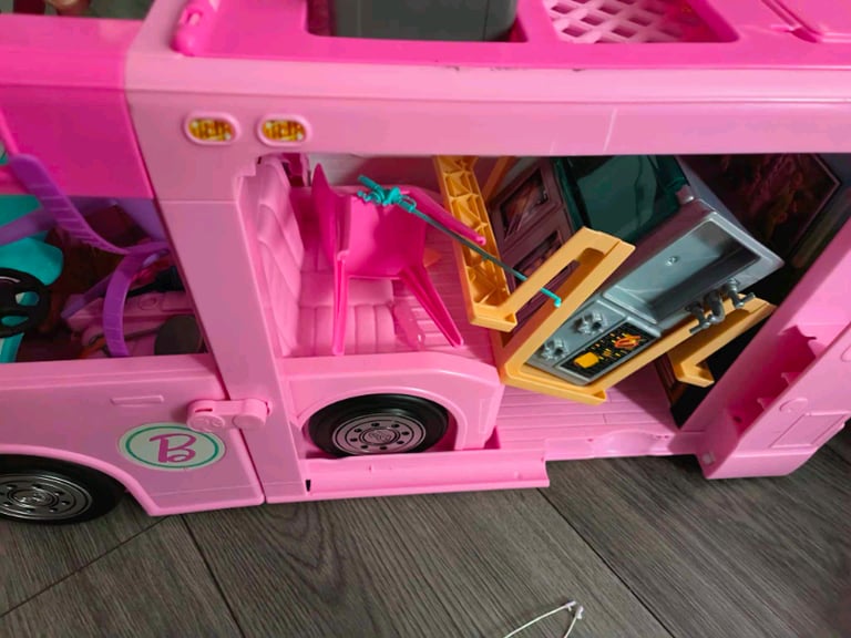 Barbie bus in Fab condition thanks | in Thornliebank, Glasgow | Gumtree