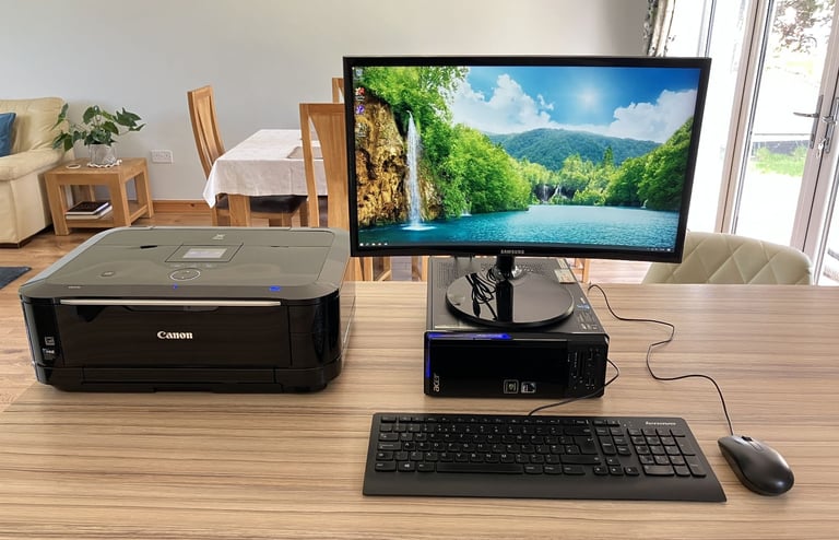 Acer Computer PC with 22 inch curved HD monitor, SSD drive, WiFi and ...