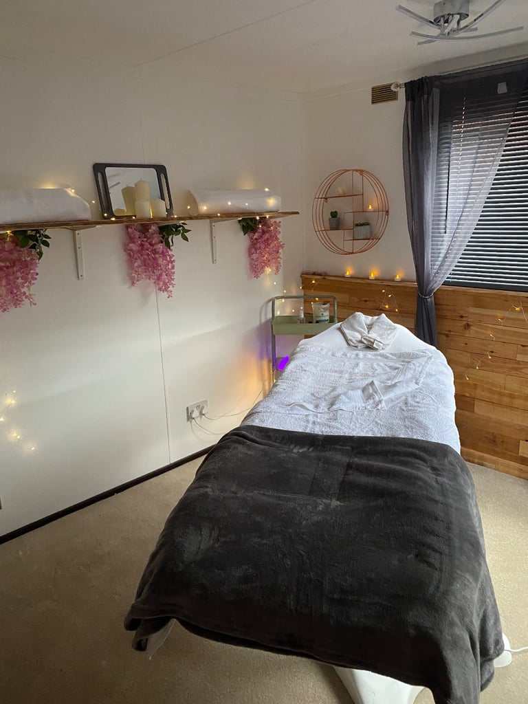 Swedish And Deep Tissue Massage Therapist In Perth Perth And Kinross