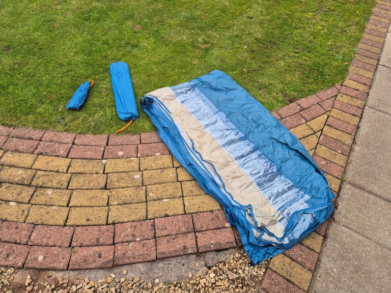 Vango wind break | in Emersons Green, Bristol | Gumtree