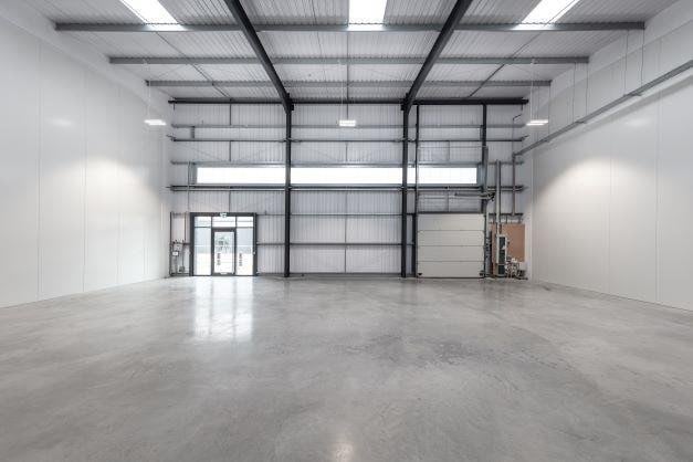 Spacious 8000 Sqft Commercial Space Available to let with mezzanine ...