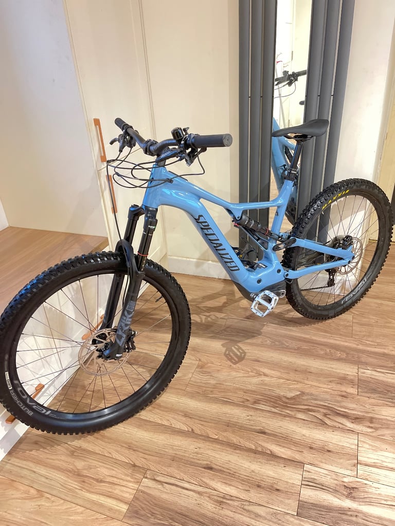 Specialized turbo levo emtb ebike electric mountain bike mtb cube ...