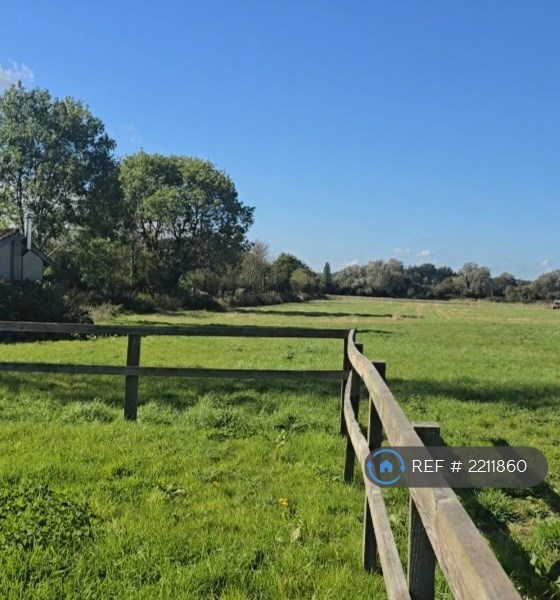 Property to rent in Cheltenham, Gloucestershire, Flats and Houses to ...