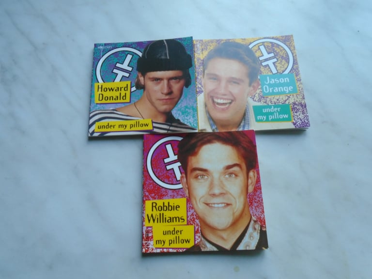 TAKE THAT ITEMS / BOOKS / POSTCARDS / POSTERS / ALL ITEMS £5.00 POUNDS ...