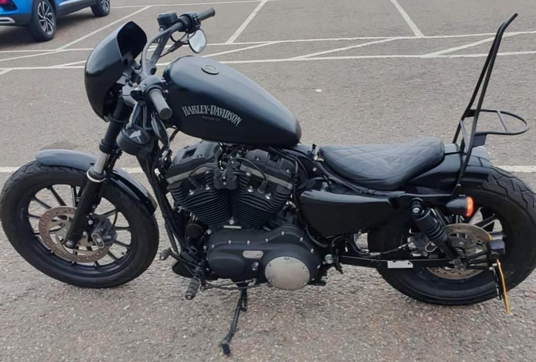 Used Harley-Davidson Motorbikes and Scooters for Sale in Gilmerton ...