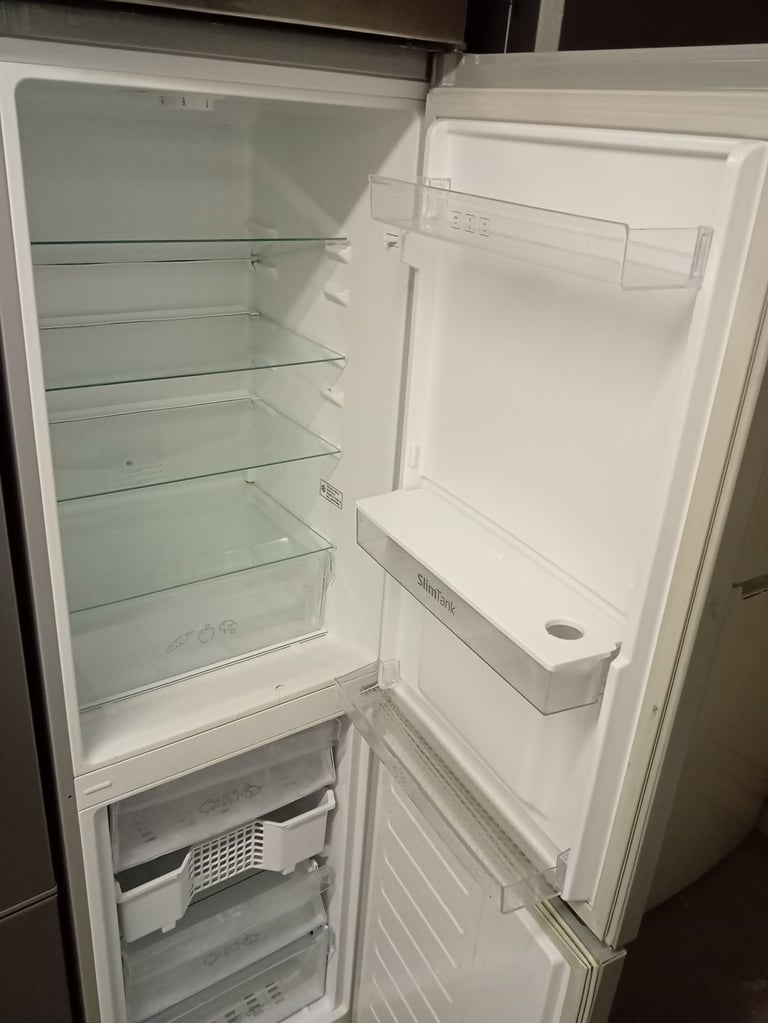 Beko 2m tall fridge freezer frost free with water dispenser £160 | in ...