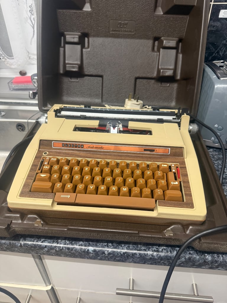 Vintage type writer | in Harborne, West Midlands | Gumtree