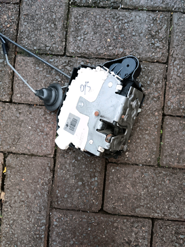 Mini Cooper R50 2004 drivers side central locking mechanism, working ...