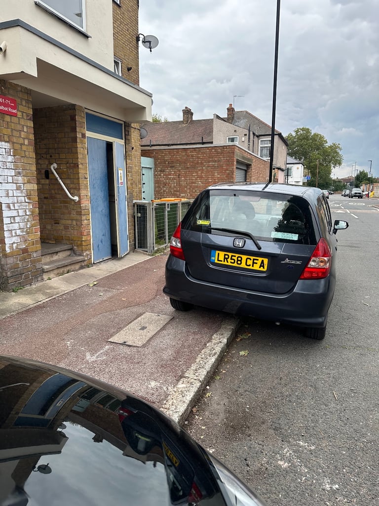 Honda, JAZZ, Hatchback, 2008, Manual, 1339 (cc), 5 doors | in Newham ...