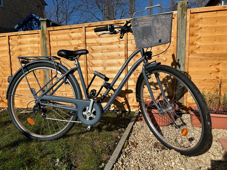 Step through Bike - Dutch bicycle with accessories: basket, kryptonite ...