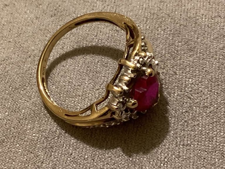 Vintage 10ct Gold Diamond And Ruby Heart Shaped Cluster Ring / Size J ...