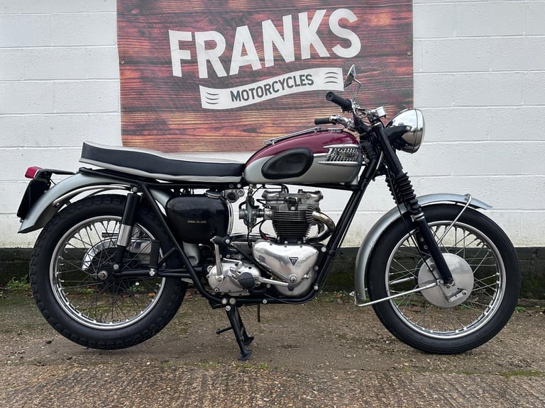 Used Triumph Motorbikes and Scooters for Sale | Gumtree