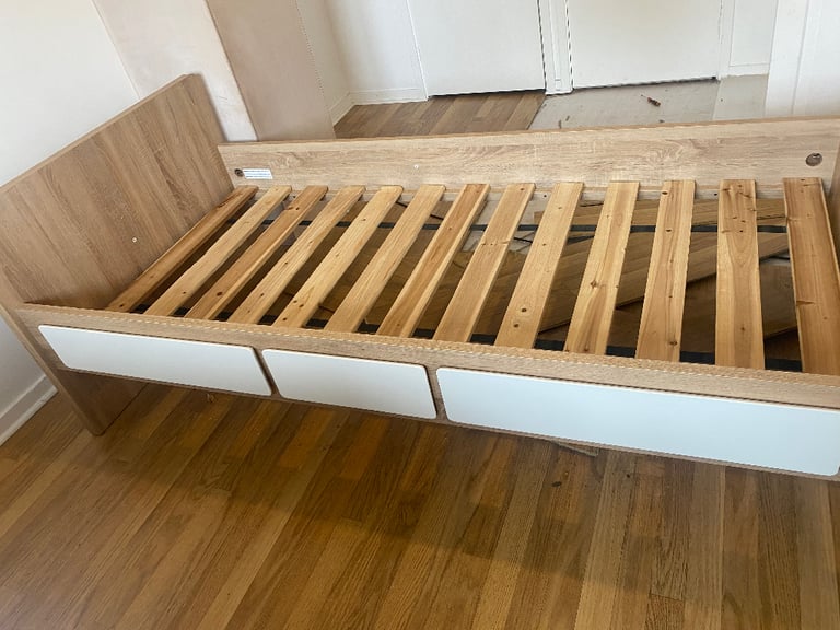 Gumtree single bed frame store
