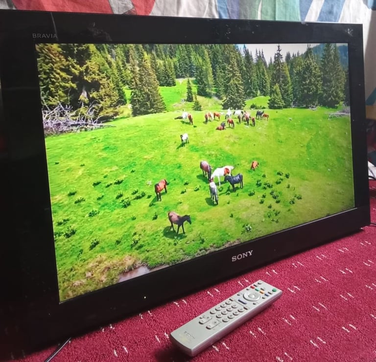 Sony bravia 32 inch hd Freeview hdmi tv with remote | in Blackburn ...