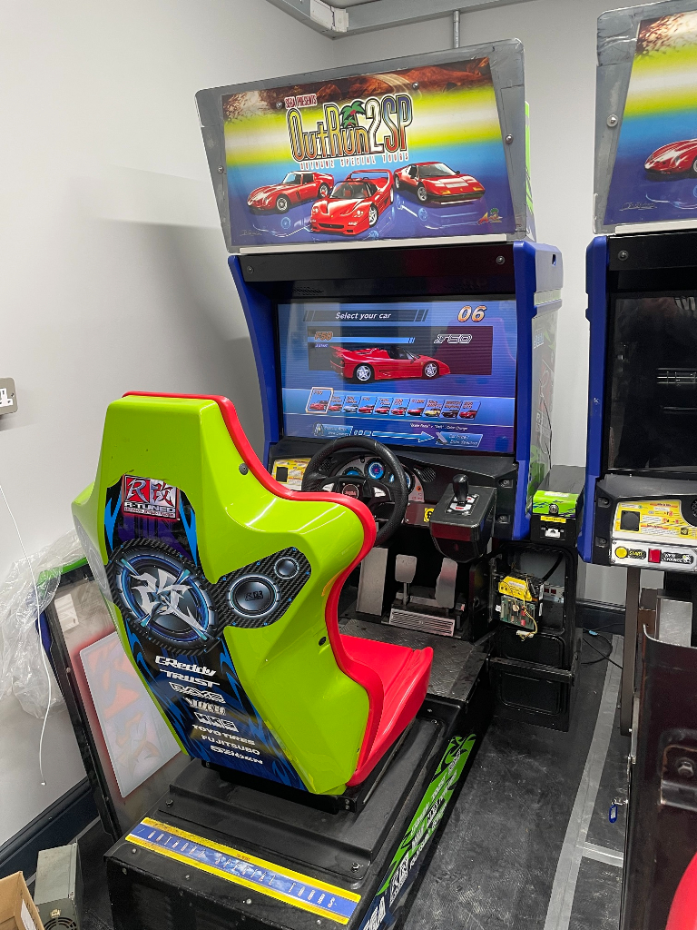 SEGA OUTRUN 2 SPECIAL TOURS SINGLE SIT DOWN ARCADE MACHINE | in Low ...