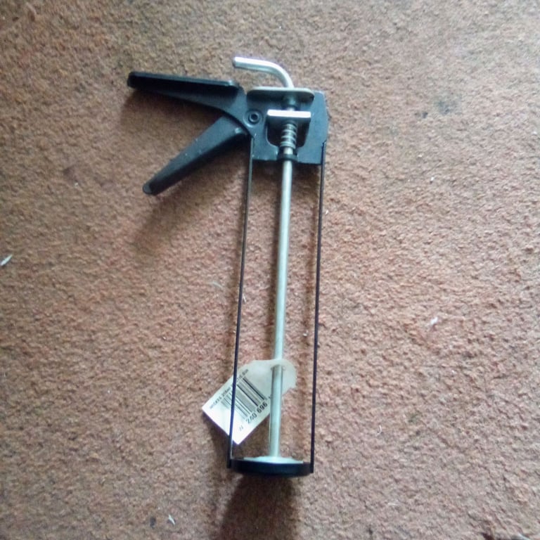 Mastic gun, brand new with tag, 31.5 cms length | in St Albans ...