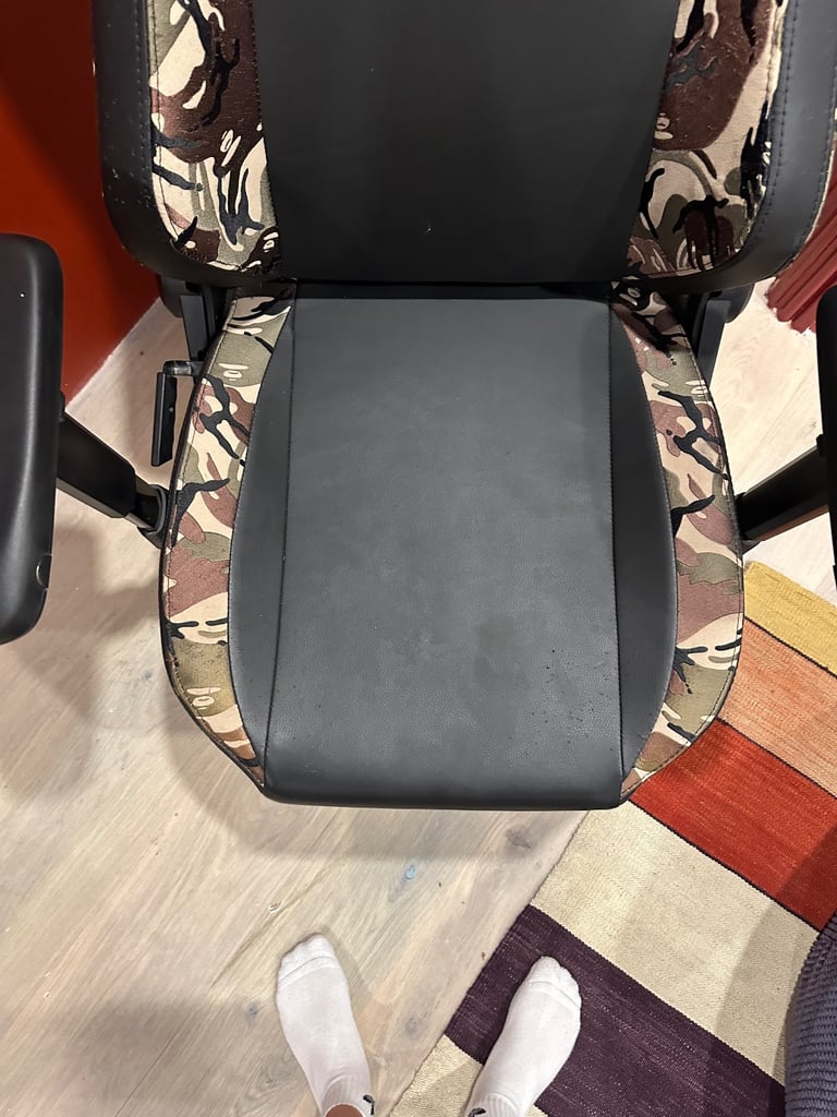 Secret Lab X Bathing Ape Gaming Chair | in Hackney, London | Gumtree
