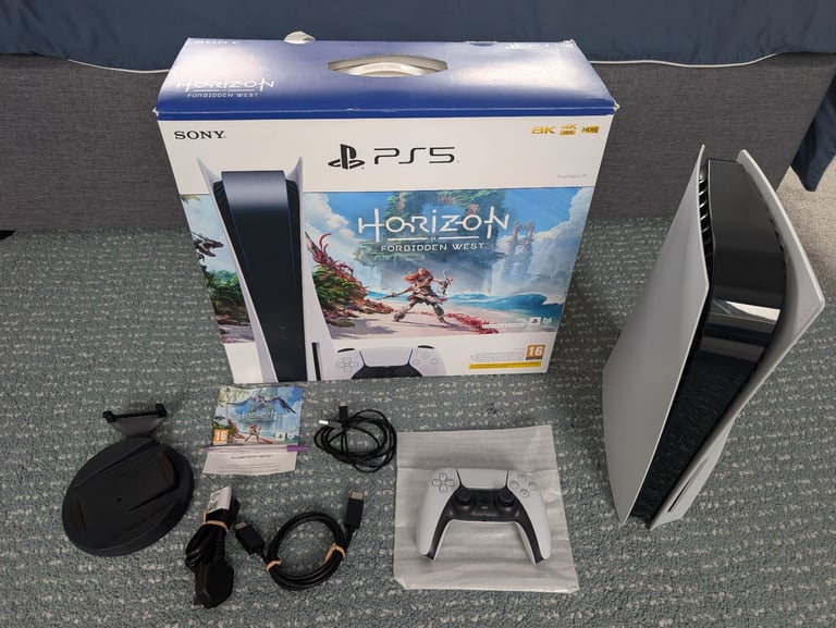 Sony PS5 disc 825Gb (Sony PlayStation 5) with brand new controller ...