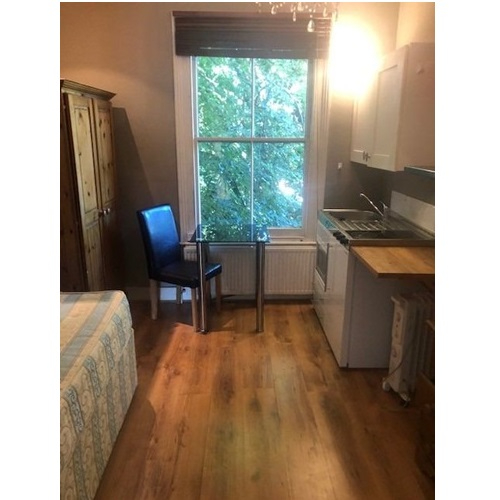 Semi-Studio Hammersmith Grove, W6 7HB | in Shepherds Bush, London | Gumtree